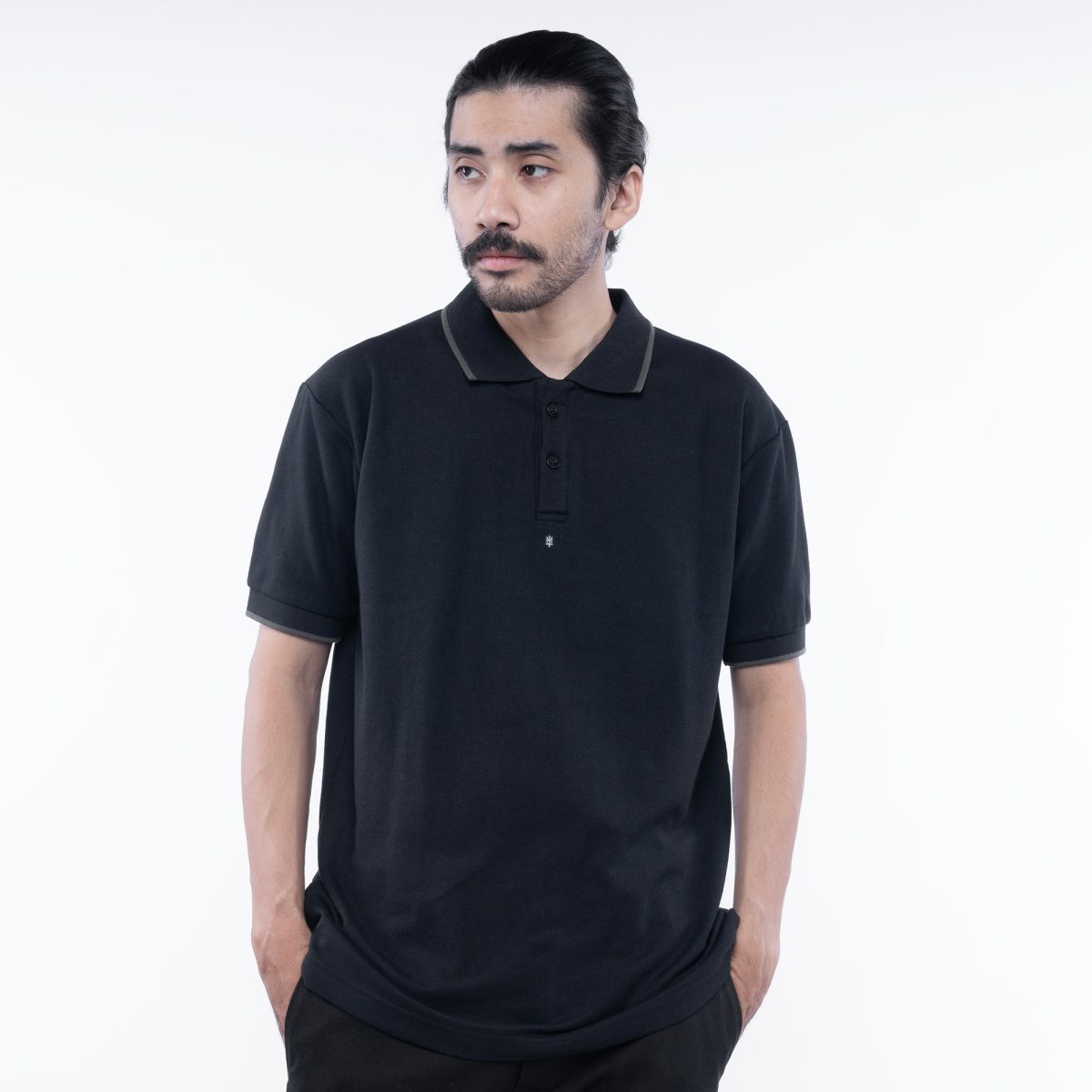 GLOSHES | Maternal Disaster